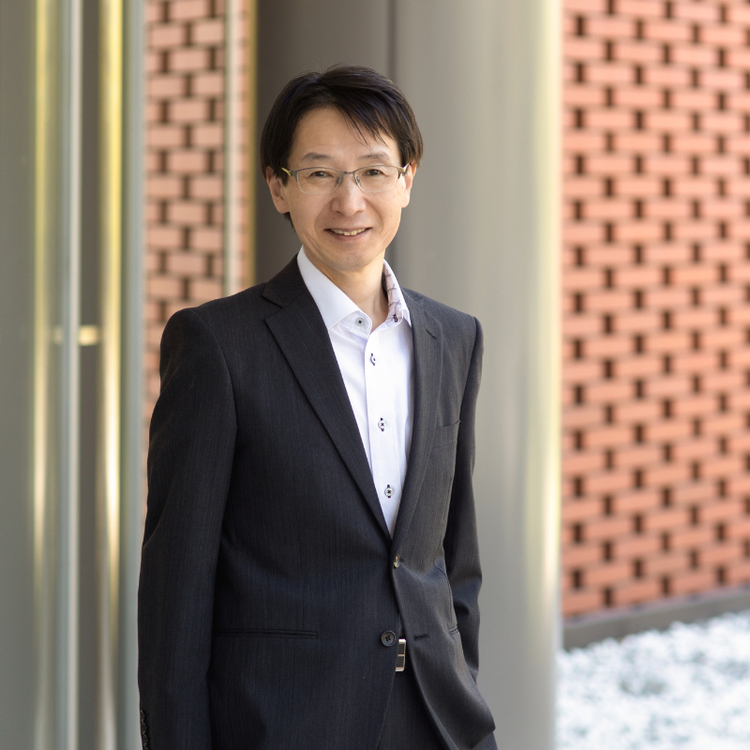 Our Leadership- About Us | Sunstar Group